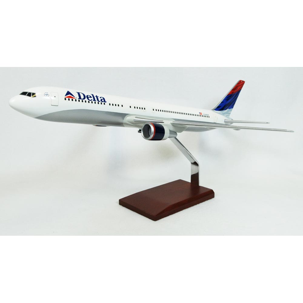B767-300 Delta Model | Aircraft Spruce